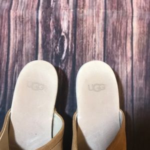 UGG | Shoes | Classic Boho Camel Colored Ugg Clogs Sz5 Clean | Poshmark